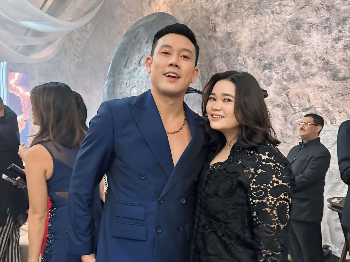 Denny Sumargo: Profil, Karier, dan Kehidupan Pribadi - Biodata Artis ...